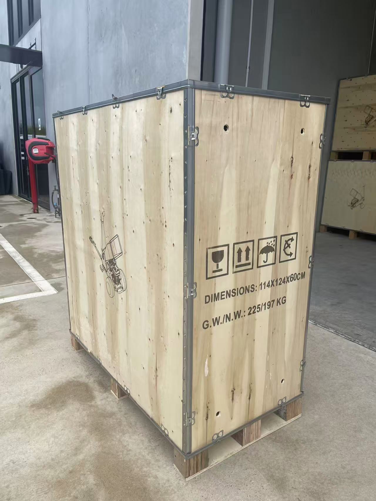 Chipease B1500EHD Wood Chipper Shredder Mulcher | 15HP Petrol Electric ...